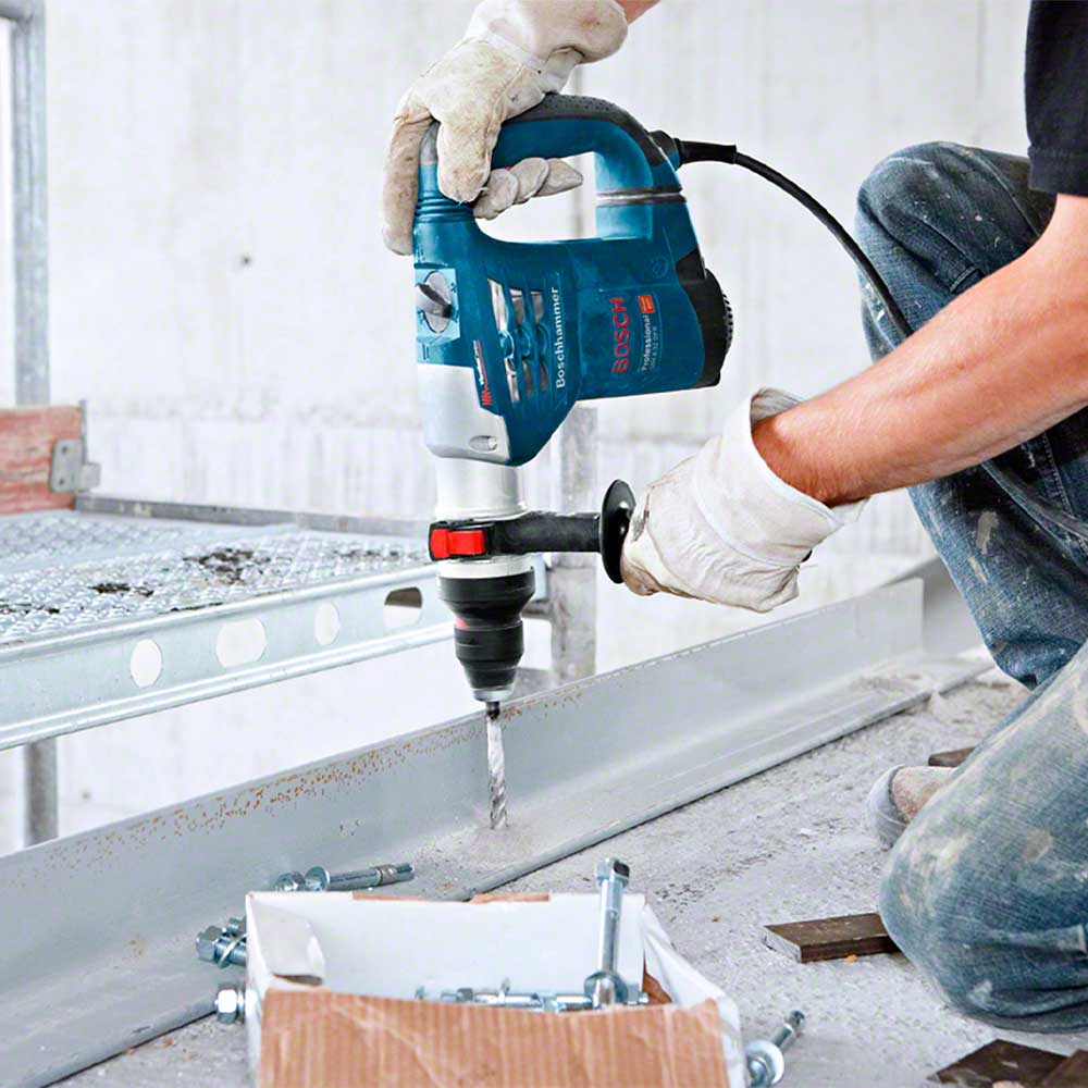 Martelete Perfurador Rompedor Bosch 900W GBH 4-32 DFR | LF Máquinas e ...